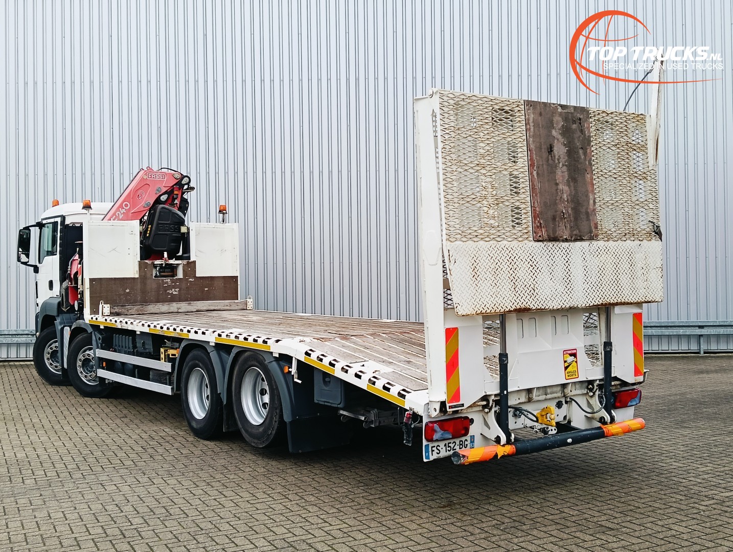 MAN TGS 35.360 8x2 - 24 TM Crane, Machine transporter, Loading ramp, towing truck 5,4 T. winch ...